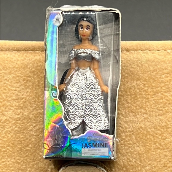 Disney | Toys | Disney Princess Mini Jasmine Aladdin Figure | Poshmark